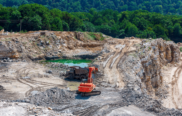 Monitoramento ambiental para supervisão de mineração sustentável